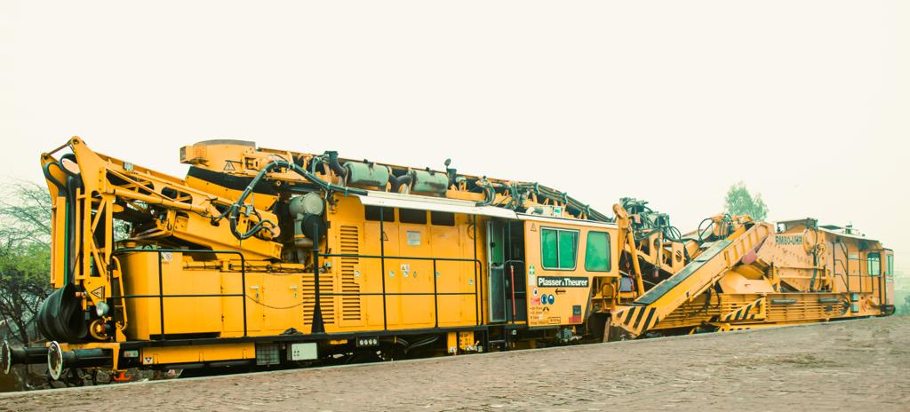 Track Machine Shop – RAILCOP | Railway Construction Pakistan Limited