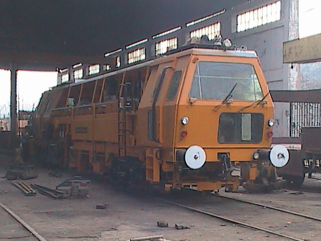Track Machine Shop – RAILCOP | Railway Construction Pakistan Limited
